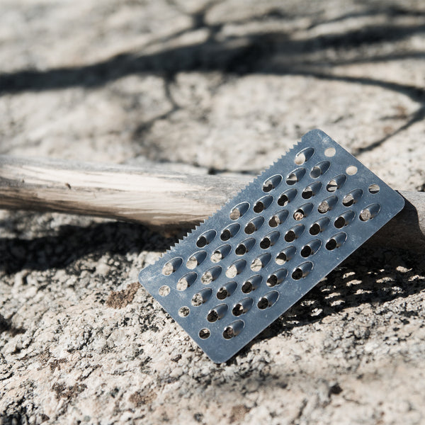 Credit Card Size Tinder Scraper Survival Card – Readyman